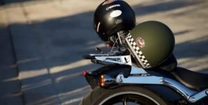 10 Best Motorcycle Helmets For Hot Weather (Exclusive Reviews in 2024)